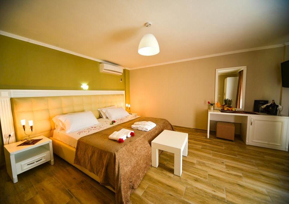 חבילות נופש לדורס | אלבניה, Klajdi Resort, אשת טורס